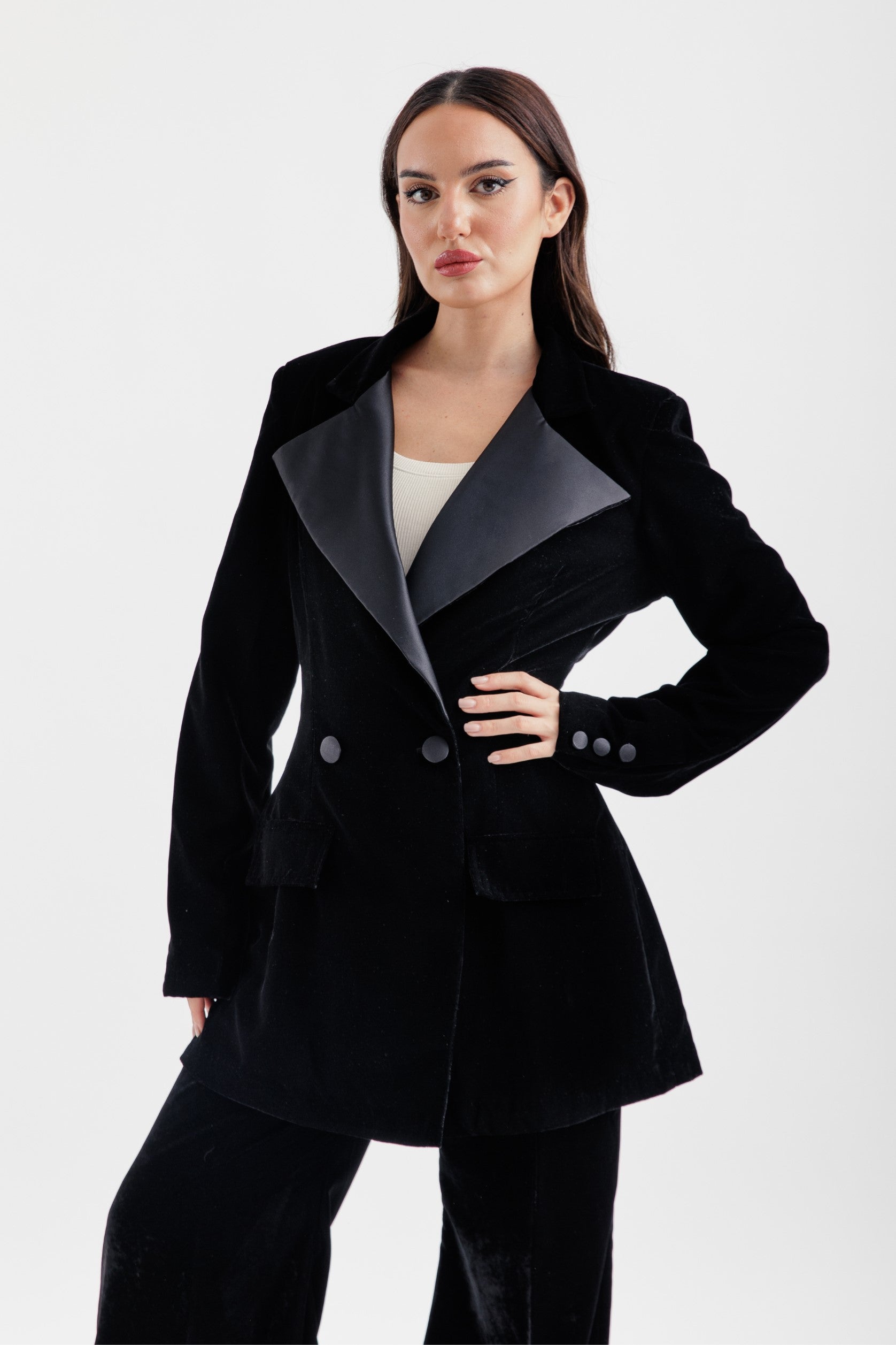Velvet Suit Blazer – Blinktrends.com.kw